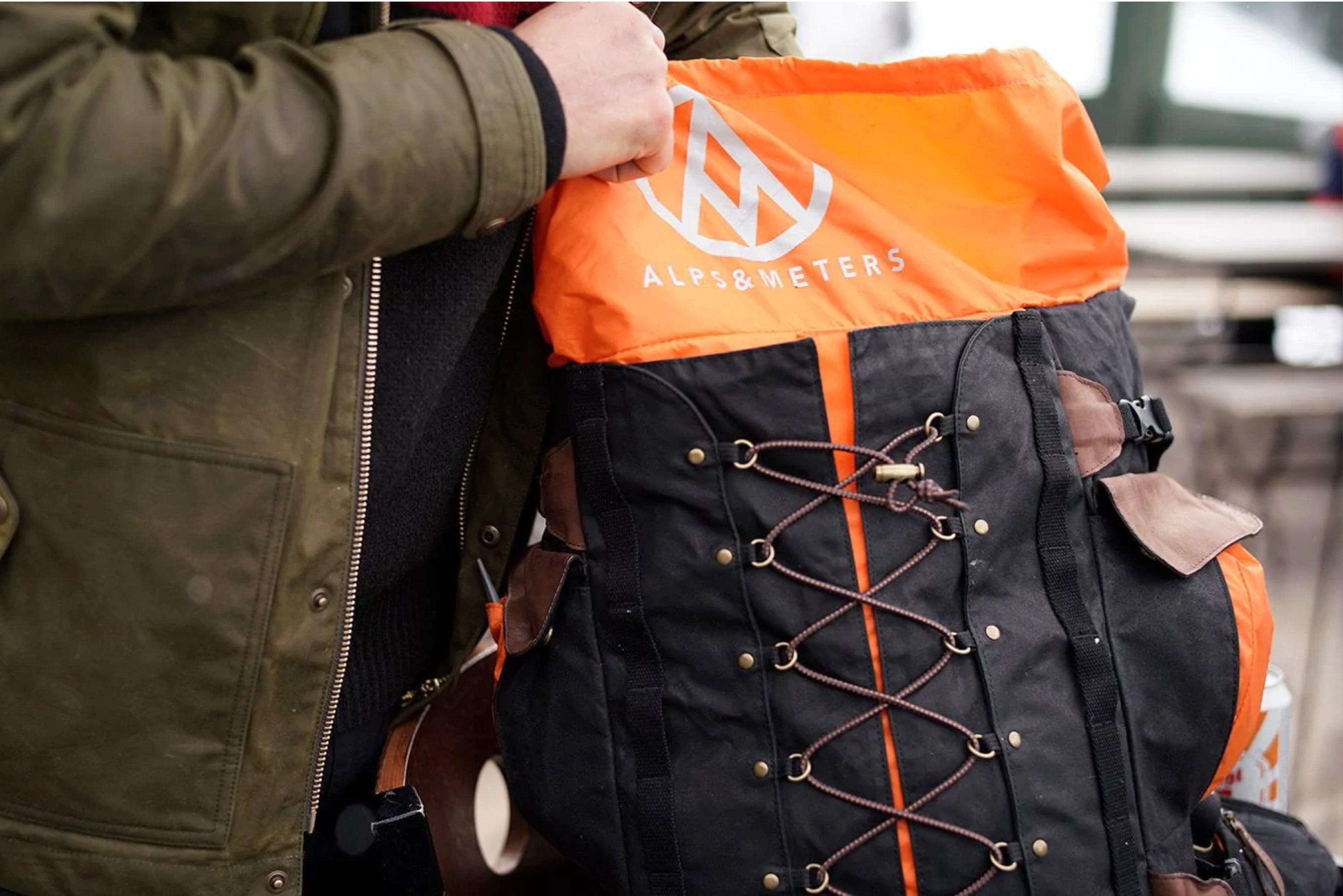 Traditional Waxed Cotton and Leather Ski Pack – Alps & Meters